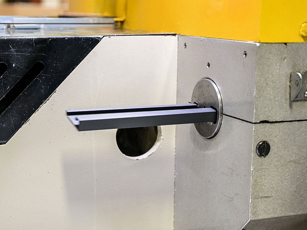 Custom Extrusion Services | Kinter